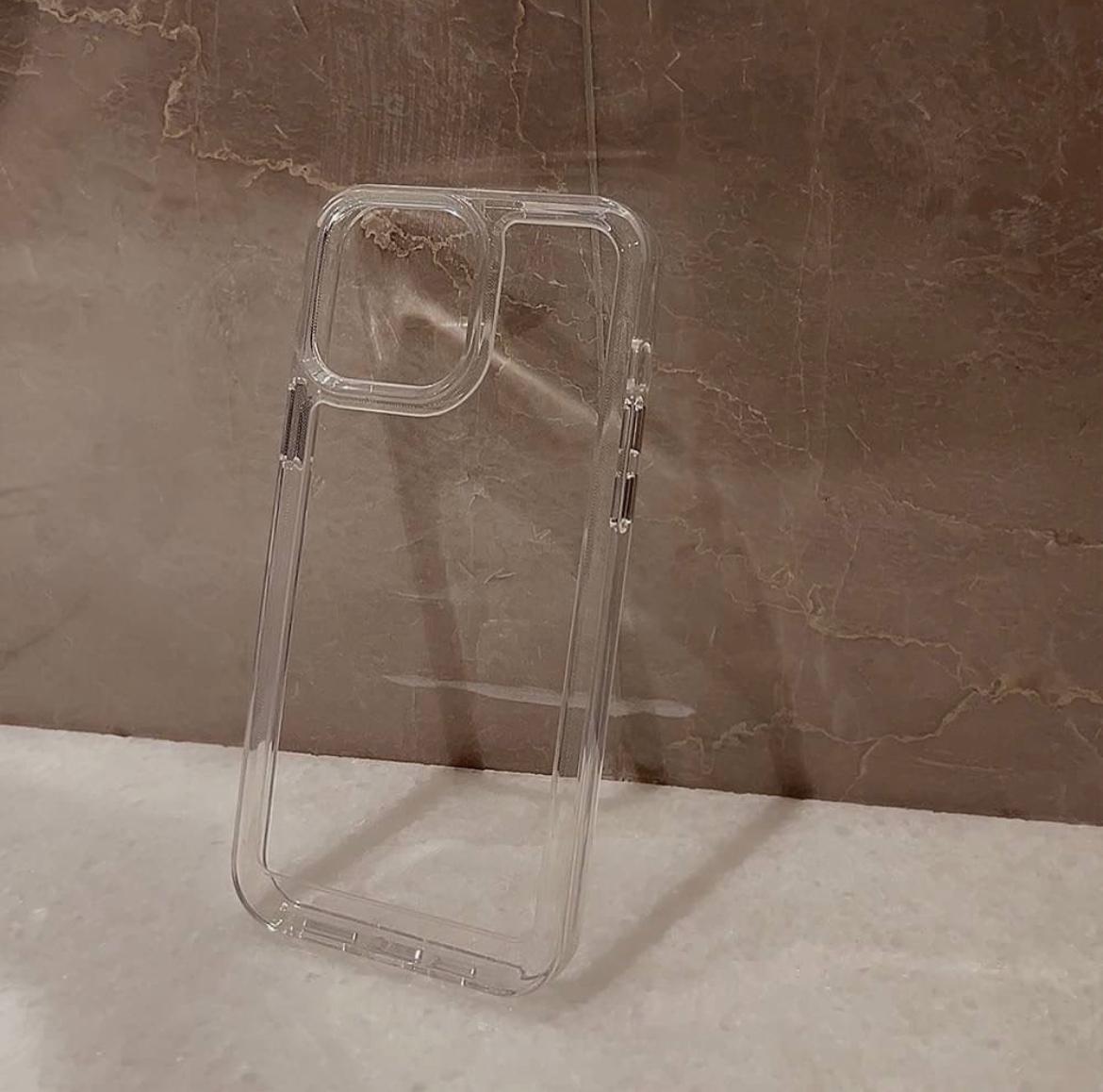 MEN CASES – IPHONE COVERS